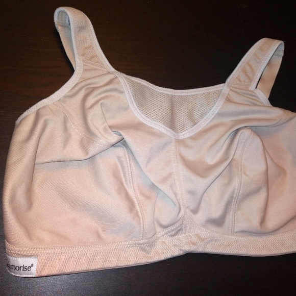 Glamorise | Intimates & Sleepwear | Glamorise Bra Size 42f | Poshmark